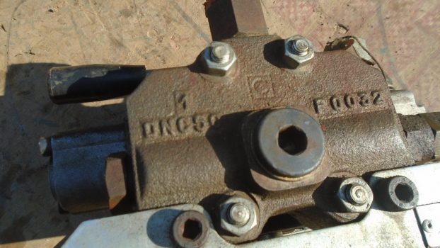 Tractor Implement Hydraulic Lever Pack Single Lever | Tractor ...