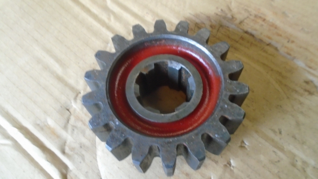 Howard Rotavator 18 Tooth Gear 6 Spline Offset (code12) | Tractor ...